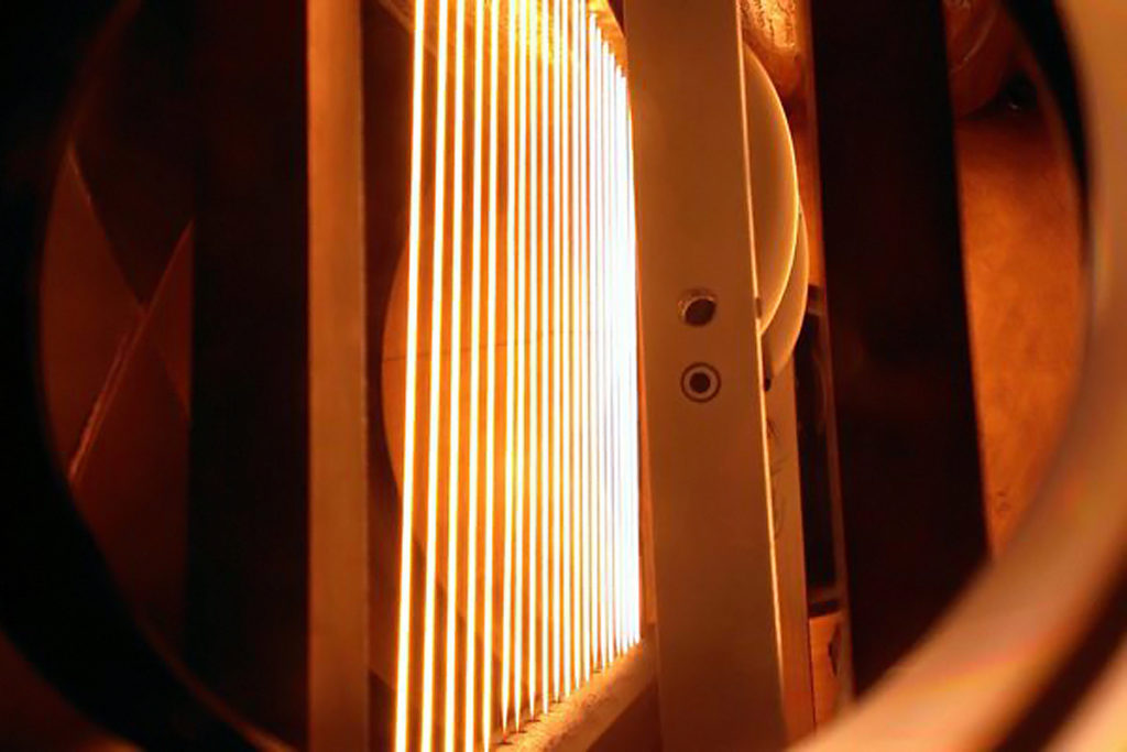 Development and Up-Scaling of the hot filament process for diamond CVD ...